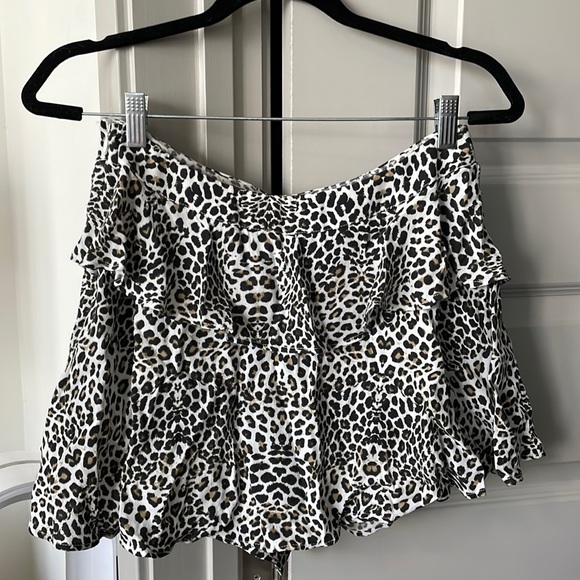 Zara | Shorts | Zara Ruffle Skort Leopardanimal Print Size Sm | Poshmark